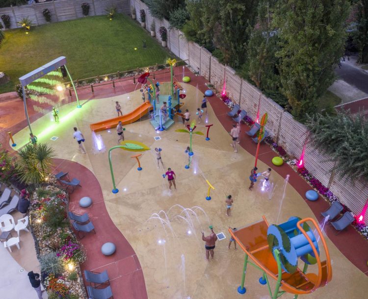 Parc aquatique | Camping Verébleu | 5 étoiles sur l’île d’Oléron