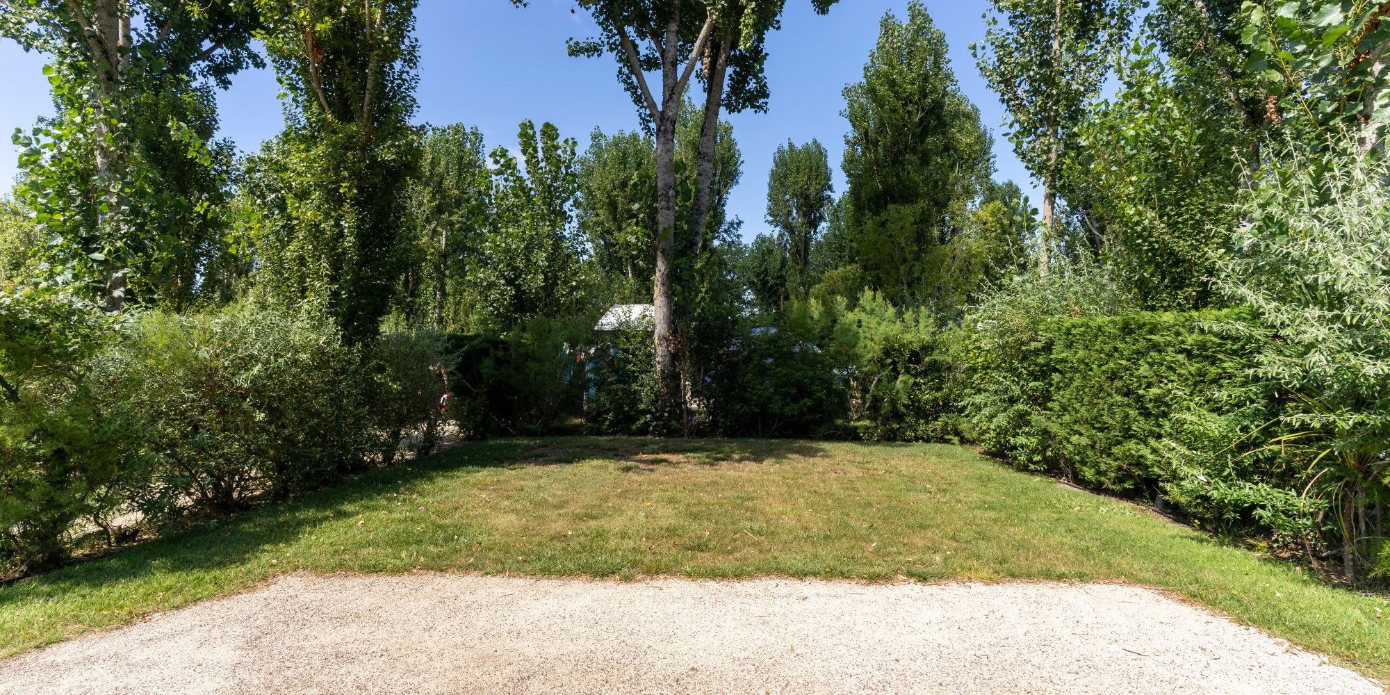 Les emplacements | Camping Verébleu*****